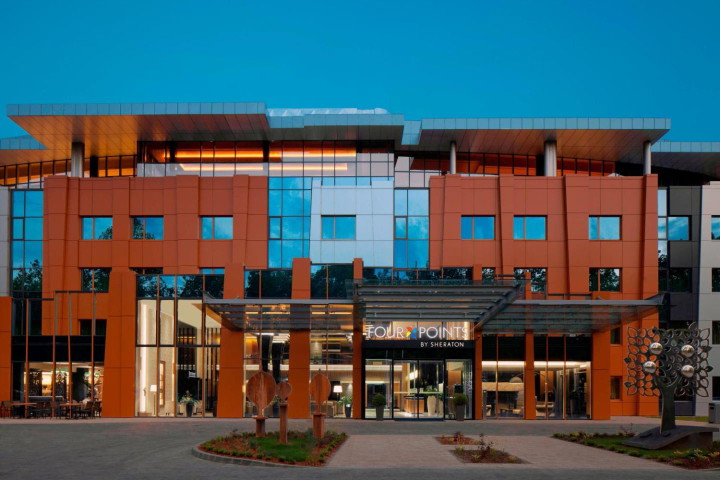Four Points By Sheraton Kecskemet Hotel And Conference Center - Kecskemét