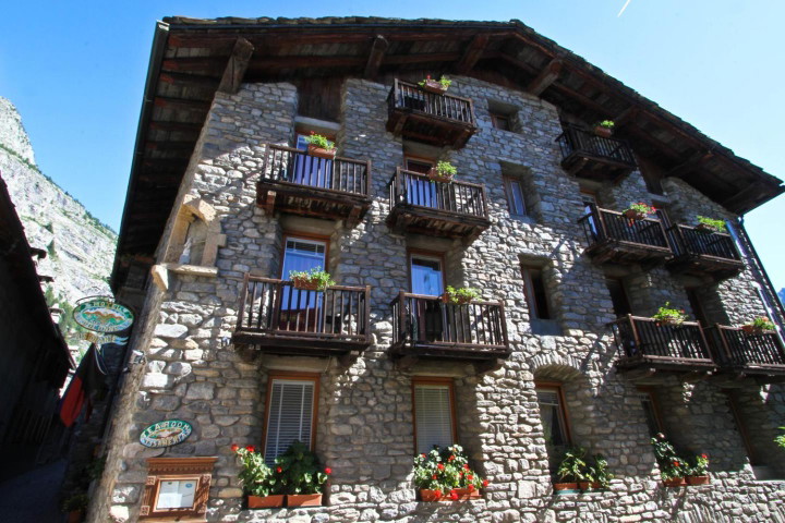 Hotel Dolonne - Courmayeur