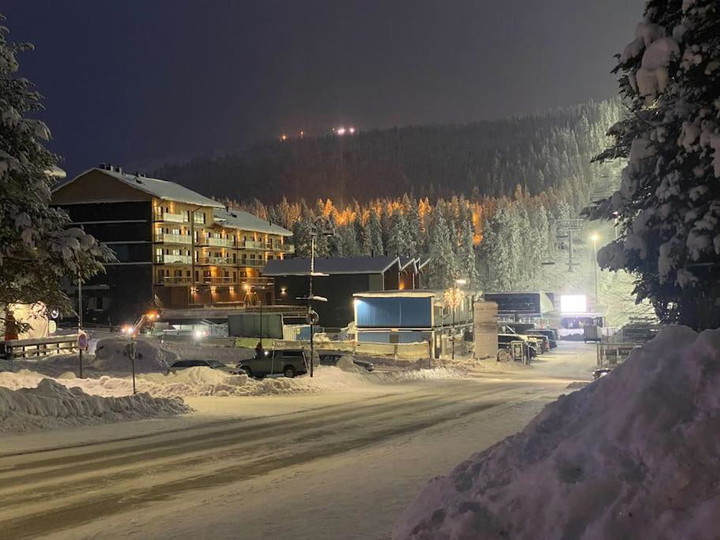 Levi Diamonds Luxury Private Jacuzzi & Ski-in&out - Kittilä
