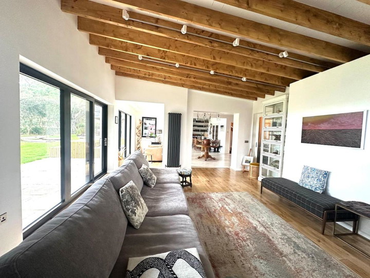 6br Designer Home Or Separate 2br Guesthouse Option - Waterford