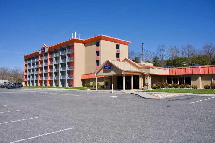 Howard Johnson By Wyndham Lexington - Lexington, VA