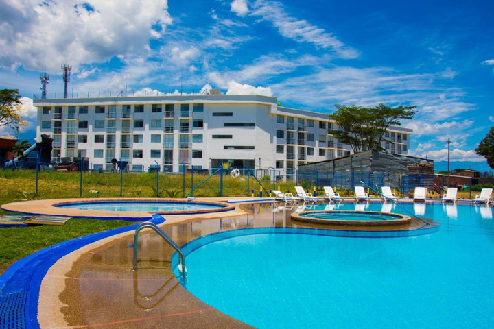 Aparta Hotel; Guduales Del Cafe. - Quimbaya