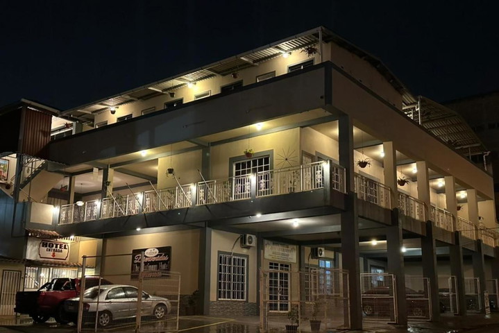 Platinum Hotel - Honduras