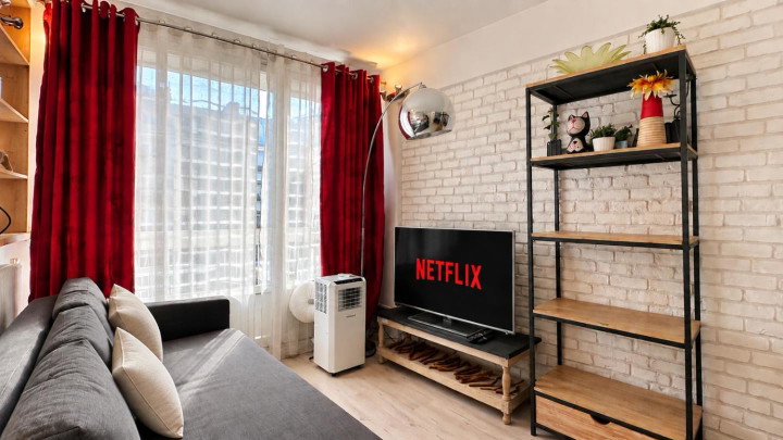 Studio Apartment For 4 Guests In Paris 11th - Central Location - ibis Budget Paris La Villette 19ème