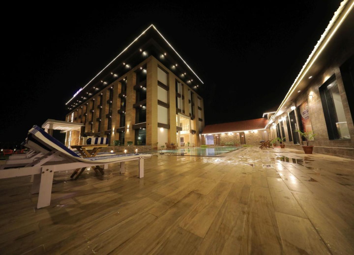 Sarovar Portico, Somnath - Somnath