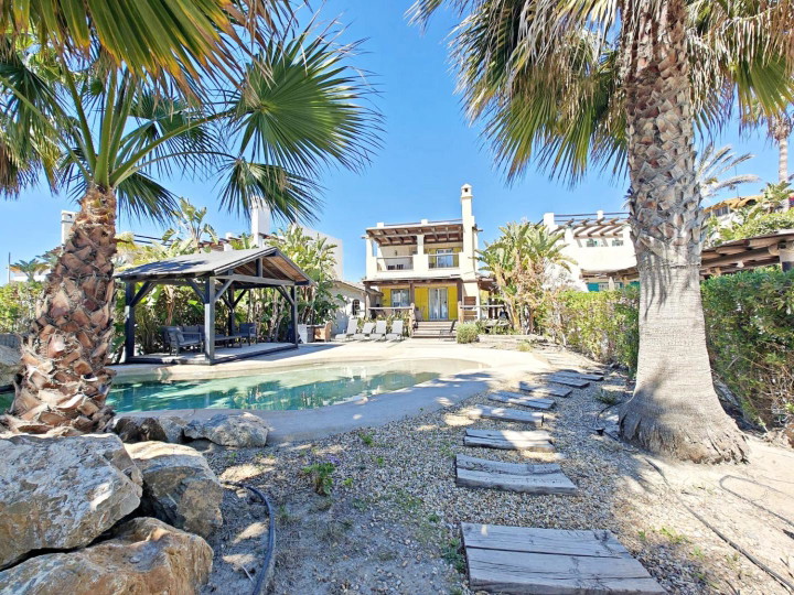 Playa Marques - En Primera Linea Con Piscina Privada - Vera