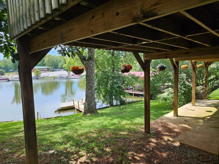 Lakefront Home At Lake Chickamauga! Walk To The Marina! - Chickamauga Lake, TN