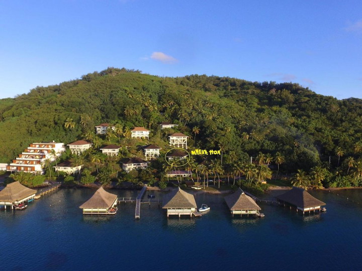 Maeva Hoa - Bora Bora Luxury Lagoon View Mountainside Bungalow - Bora-Bora