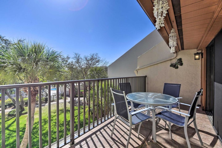 Siesta Key Condo: Resort Amenities, Walk To Beach! - Siesta Key, FL