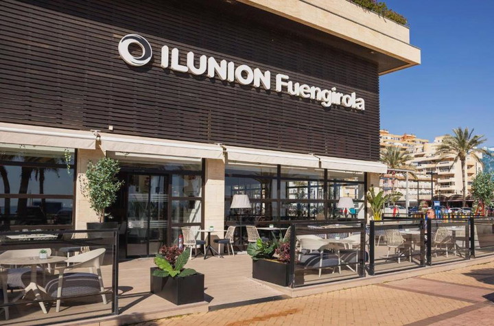 Hotel Ilunion Fuengirola - フエンヒロラ