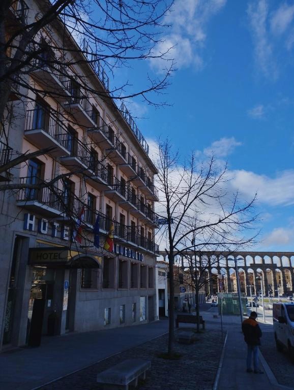 Hotel Ele Acueducto - Segovia