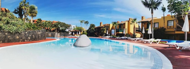 Apartamentos Oasis San Antonio - La Palma, Spain