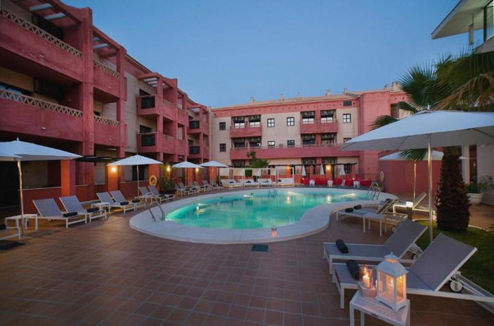Leo Punta Umbria - Adults Recommended - Punta Umbría