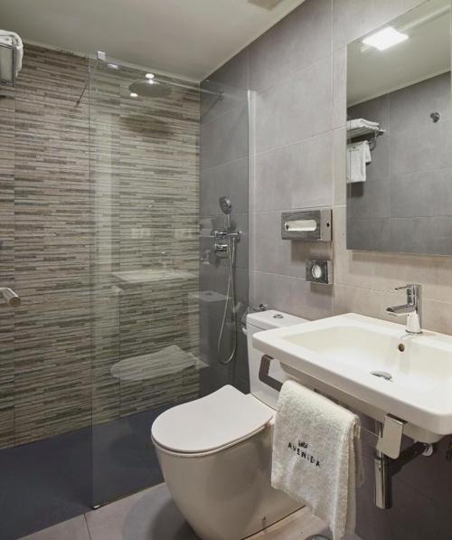 Hotel Avenida - Pamplona