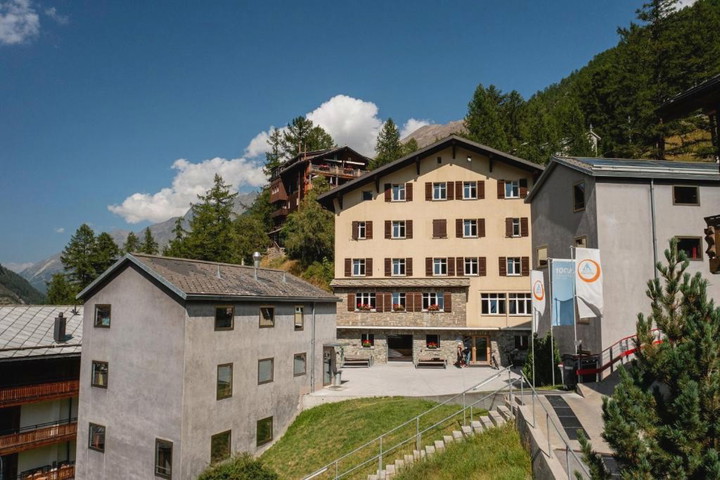 Zermatt Youth Hostel - Zermatt