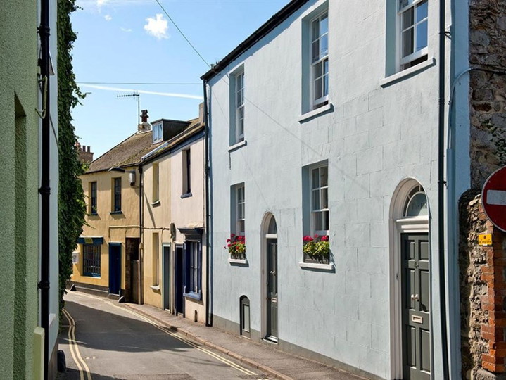 Cottage ∙ 5 Bedrooms ∙ 10 Guests - Lyme Regis