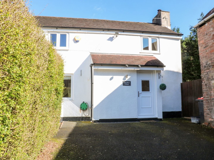 Cottage ∙ 2 Bedrooms ∙ 4 Guests - Staffordshire