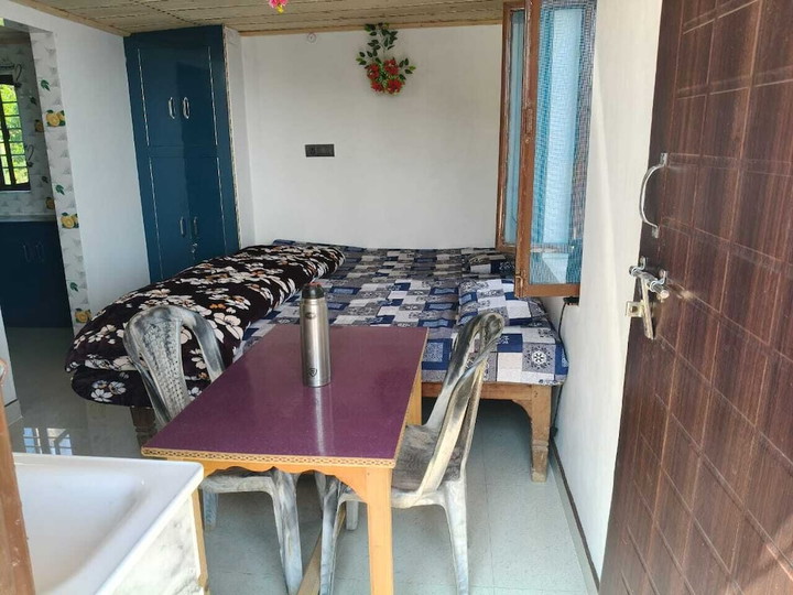 Hilans Basera 2km Forest Walk From Road - Kanatal