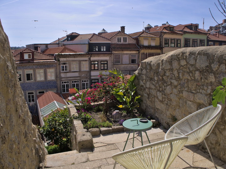 Casa Farrapos - Porto, Portugal