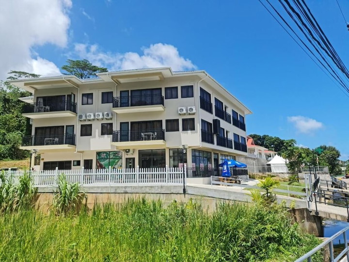 B Holiday Apartments - Seychelles