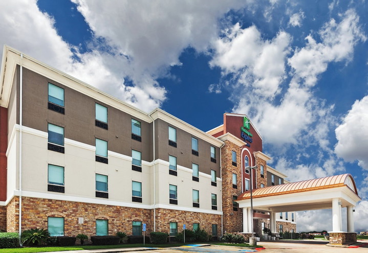 Holiday Inn Express Hotel & Suites Port Arthur By Ihg - Beaumont, TX