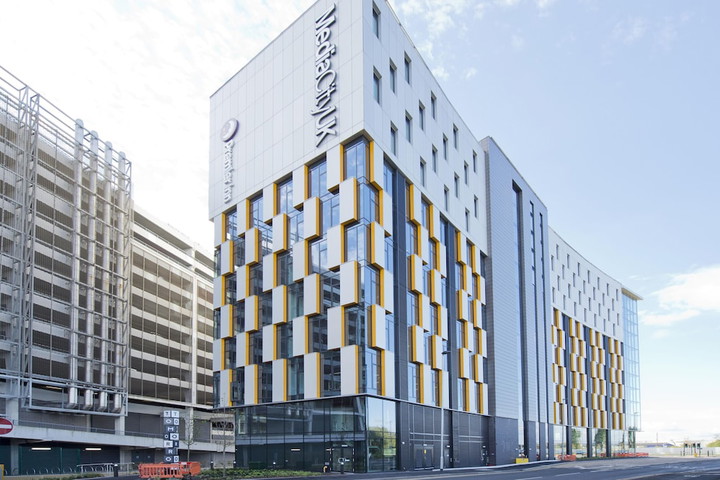 Premier Inn Manchester Salford Media City - Salford