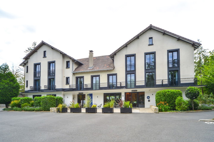 Logis Hôtel Restaurant La Mire - Vierzon