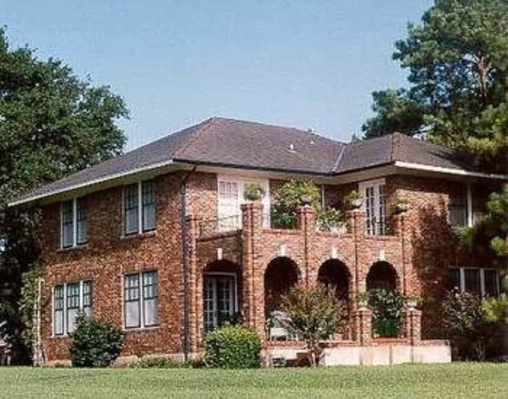 Far View - A Bed & Breakfast Estate - Texas