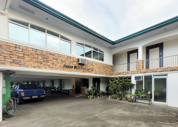 Green Meadows Hotel & Restaurant - Laoag City