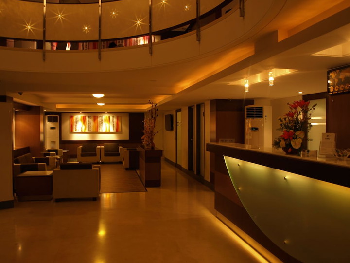 Kapila Business Hotel - Pune