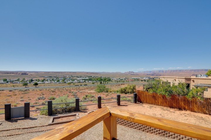 The Ultimate Adventure Basecamp Near Lake Powell - Page