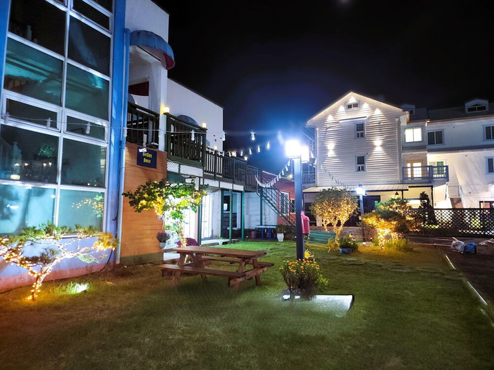 Bellus Rose Pension Hotel - Gyeongju-si