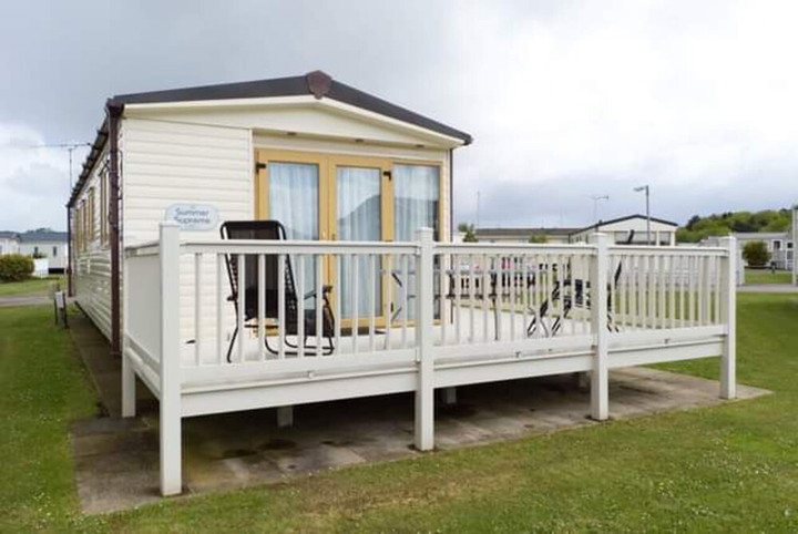 Caravan - Sleeps 8 - Pets Ok - Parking - Hunstanton