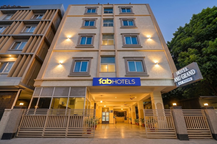 Fabhotel Anu Grand - Vijayawada - Vijayawada