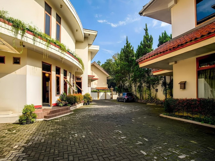 Pilatus Hotel Bandung - Bandung