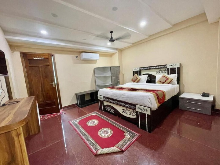 Hotel Shivi - Varanasi