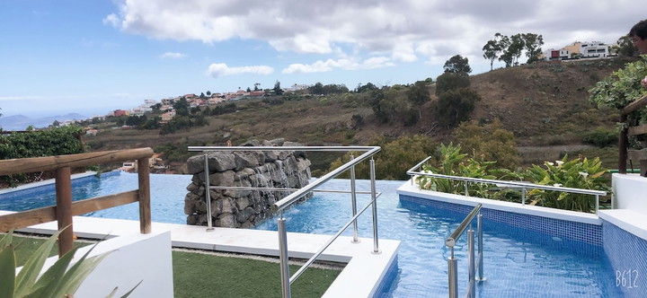Los Viejitos En Firgas - Gran Canaria