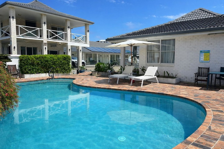 Cooks Endeavour Motor Inn - Gold Coast
