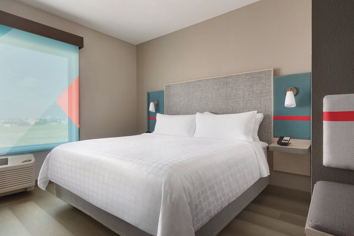 Avid Hotel Fort Wayne North By Ihg - Fort Wayne, IN