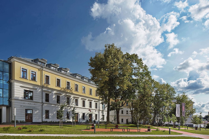 The Basilian Minsk, Curio Collection By Hilton - Minsk