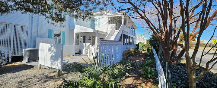 Barclay Cottage - Virginia Beach, VA