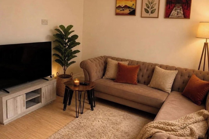 Oldham 4-bed House, Sleeps 4 With Parking - Derbyshire