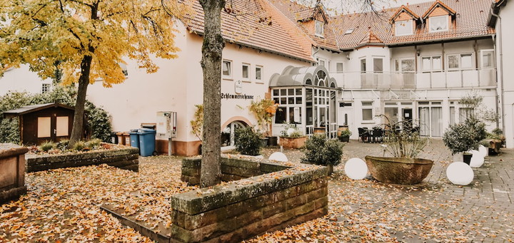 Hotel Schlemmerscheune - Kaiserslautern