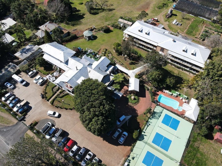 The Manor - Logan City