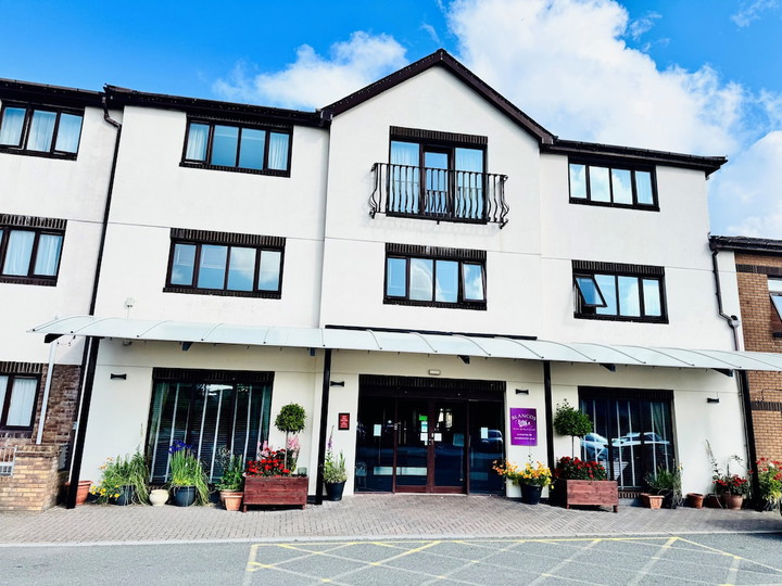 Blanco's Hotel Port Talbot - Port Talbot