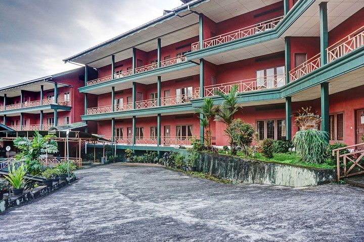 Hotel O 90596 Hotel Griya Astoeti - Cisarua