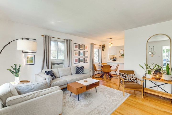 3 Mi To Universal Studios: Chic Home W/ Yard! - Los Angeles