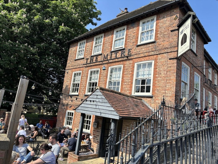 Mitre - Knaresborough