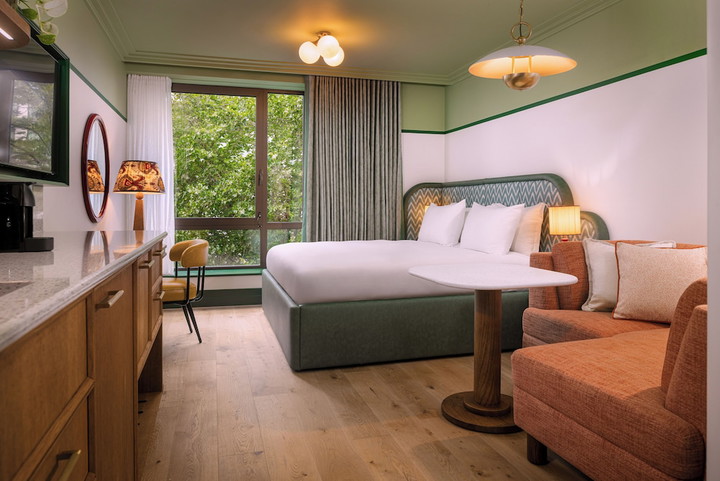 The July London Victoria - Marylebone