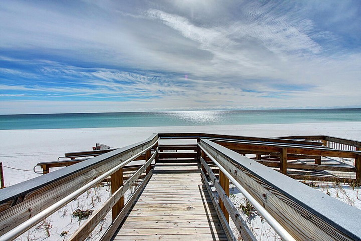 Palms Resort #1515 Full 2 Bedroom - Destin, FL